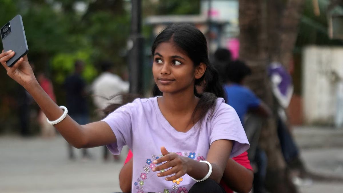 What is nomophobia and how to cope with it